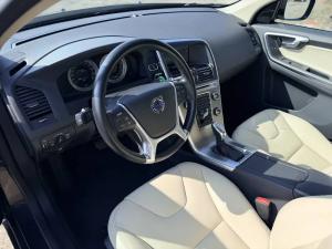 Pelēks Volvo XC60 2013 Rīga, ar dzinēja tilpumu 2.40 L un nobraukumu 181 tūkst. km par 12995 €, foto 14 vietnē AUTOMOTO.COM.LV