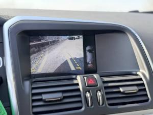 Pelēks Volvo XC60 2013 Rīga, ar dzinēja tilpumu 2.40 L un nobraukumu 181 tūkst. km par 12995 €, foto 23 vietnē AUTOMOTO.COM.LV