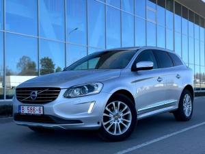Grey Volvo XC60 2013 in Rezekne, with an engine capacity of 2.40 L and mileage of 312 thousand km for 12490 €, photo 3 on AUTOMOTO.COM.LV