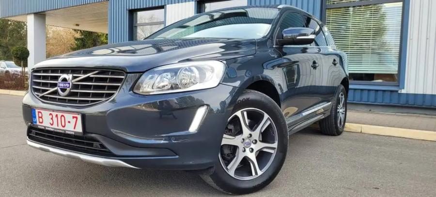 Pelēks Volvo XC60 2013 Rīga, ar dzinēja tilpumu 2.40 L un nobraukumu 290 tūkst. km par 13200 €, foto 1 vietnē AUTOMOTO.COM.LV