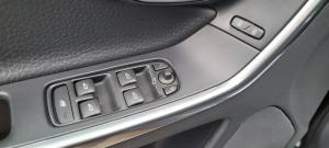 Pelēks Volvo XC60 2013 Rīga, ar dzinēja tilpumu 2.40 L un nobraukumu 290 tūkst. km par 13200 €, foto 31 vietnē AUTOMOTO.COM.LV