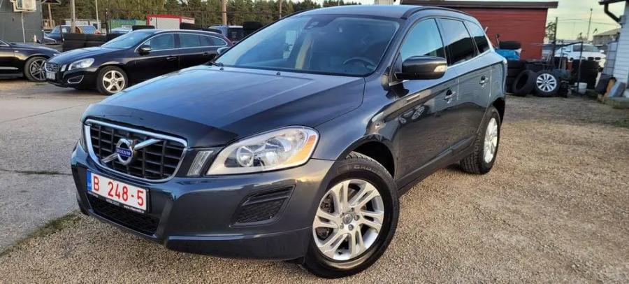 Pelēks Volvo XC60 2013 Rīga, ar dzinēja tilpumu 2.40 L un nobraukumu 197 tūkst. km par 12500 €, foto 3 vietnē AUTOMOTO.COM.LV
