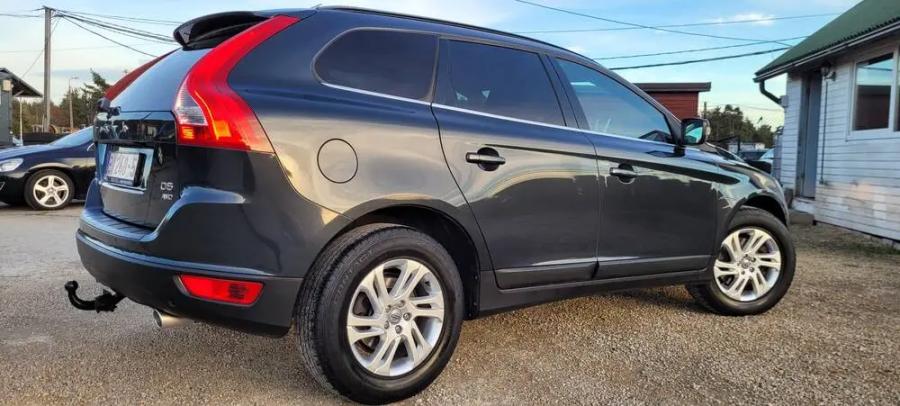 Pelēks Volvo XC60 2013 Rīga, ar dzinēja tilpumu 2.40 L un nobraukumu 197 tūkst. km par 12500 €, foto 5 vietnē AUTOMOTO.COM.LV