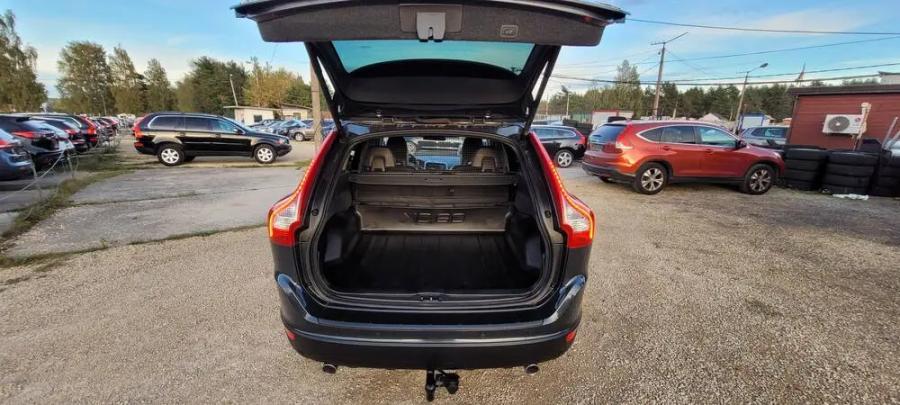 Pelēks Volvo XC60 2013 Rīga, ar dzinēja tilpumu 2.40 L un nobraukumu 197 tūkst. km par 12500 €, foto 13 vietnē AUTOMOTO.COM.LV