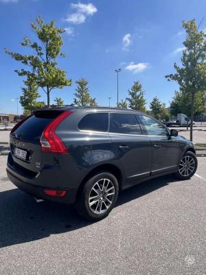 Grey Volvo XC60 2013 in Klaipeda, with an engine capacity of 2.40 L and mileage of 222 thousand km for 10500 €, photo  on AUTOMOTO.COM.LV
