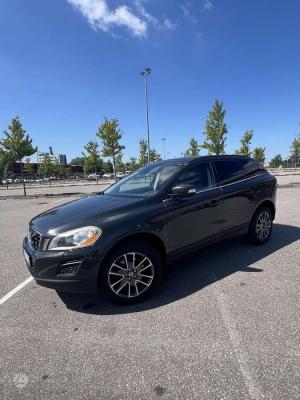 Grey Volvo XC60 2013 in Klaipeda, with an engine capacity of 2.40 L and mileage of 222 thousand km for 10500 €, photo 6 on AUTOMOTO.COM.LV