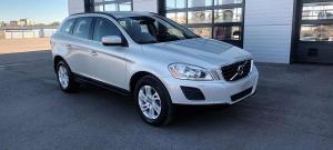 Grey Volvo XC60 2013 in Panevezys, with an engine capacity of 2.00 L and mileage of 151 thousand km for 8900 €, photo 3 on AUTOMOTO.COM.LV