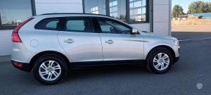 Grey Volvo XC60 2013 in Panevezys, with an engine capacity of 2.00 L and mileage of 151 thousand km for 8900 €, photo 8 on AUTOMOTO.COM.LV