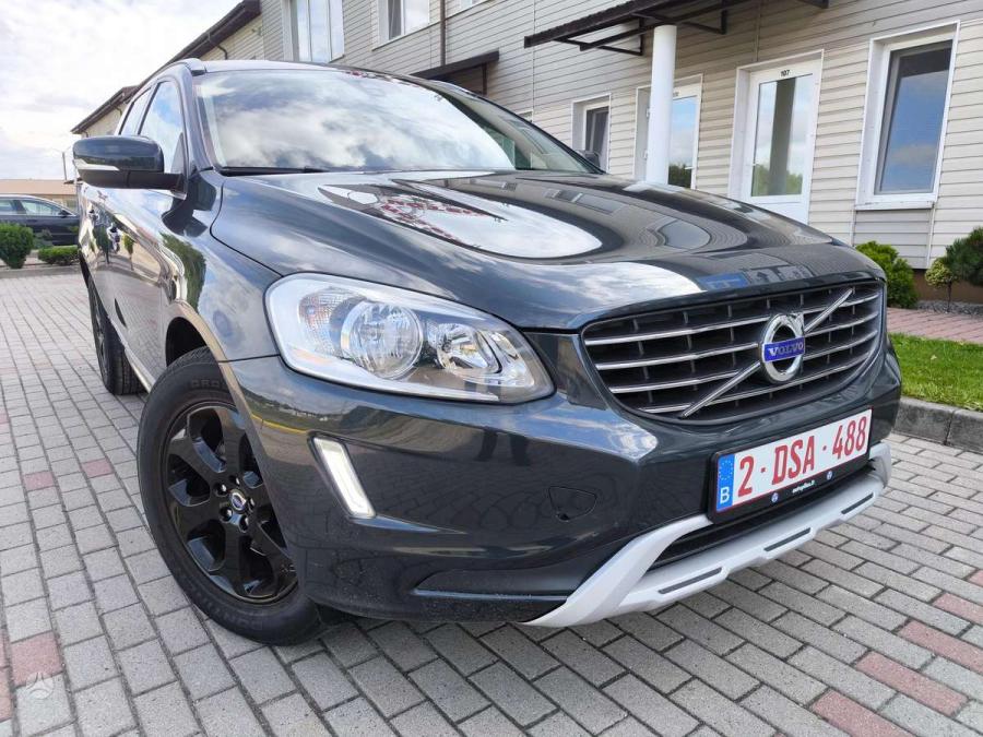 Pelēks Volvo XC60 2013 Viļņa, ar dzinēja tilpumu 1.98 L un nobraukumu 170 tūkst. km par 12000 €, foto 4 vietnē AUTOMOTO.COM.LV