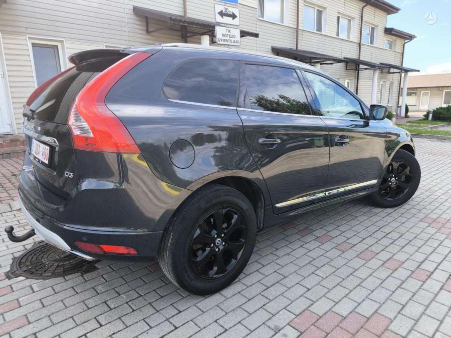 Pelēks Volvo XC60 2013 Viļņa, ar dzinēja tilpumu 1.98 L un nobraukumu 170 tūkst. km par 12000 €, foto 7 vietnē AUTOMOTO.COM.LV