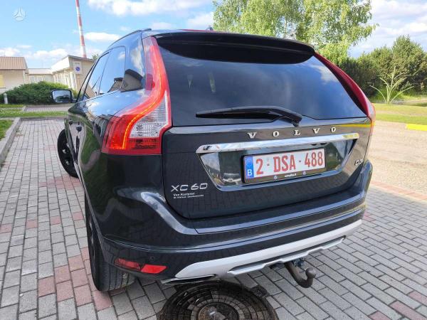 Pelēks Volvo XC60 2013 Viļņa, ar dzinēja tilpumu 1.98 L un nobraukumu 170 tūkst. km par 12000 €, foto 9 vietnē AUTOMOTO.COM.LV