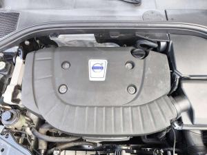 Pelēks Volvo XC60 2013 Viļņa, ar dzinēja tilpumu 1.98 L un nobraukumu 170 tūkst. km par 12000 €, foto 31 vietnē AUTOMOTO.COM.LV