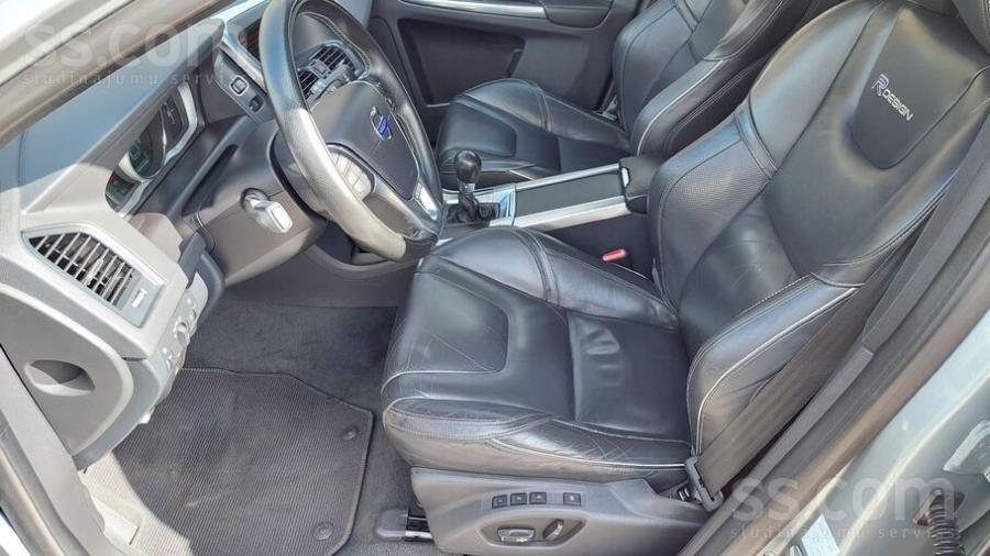 Pelēks Volvo XC60 2013 Preiļi, ar dzinēja tilpumu 2.40 L un nobraukumu 156 tūkst. km par 13200 €, foto 11 vietnē AUTOMOTO.COM.LV