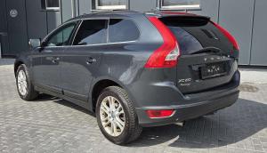 Pelēks Volvo XC60 2013 Šauļi, ar dzinēja tilpumu 1.98 L un nobraukumu 177 tūkst. km par 8500 €, foto 5 vietnē AUTOMOTO.COM.LV