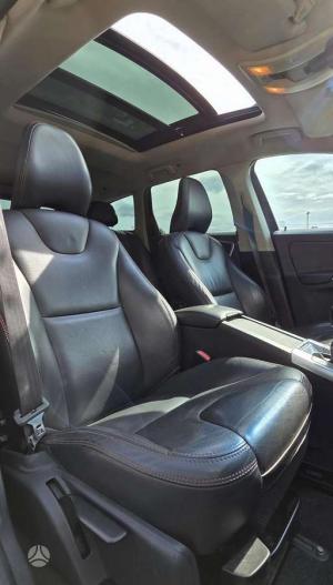 Pelēks Volvo XC60 2013 Šauļi, ar dzinēja tilpumu 1.98 L un nobraukumu 177 tūkst. km par 8500 €, foto 8 vietnē AUTOMOTO.COM.LV