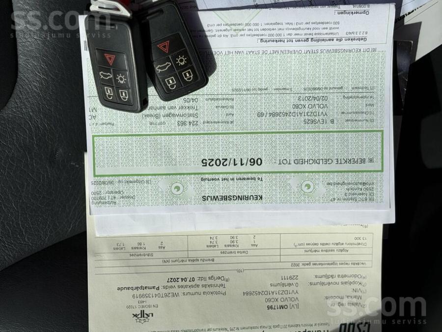 Pelēks Volvo XC60 2013 Rīga, ar dzinēja tilpumu 2.00 L un nobraukumu 229 tūkst. km par 10490 €, foto 23 vietnē AUTOMOTO.COM.LV