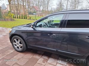 Серый Вольво ХС60 2013 в Рига, объемом двигателя 2.00 л и пробегом 250 тыс. км за 7500 €, фото 3 на AUTOMOTO.COM.LV