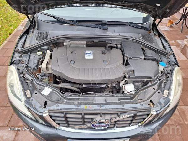 Pelēks Volvo XC60 2013 Rīga, ar dzinēja tilpumu 2.00 L un nobraukumu 250 tūkst. km par 7500 €, foto 10 vietnē AUTOMOTO.COM.LV