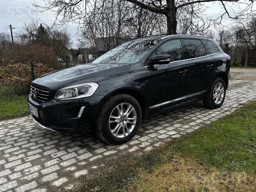 Grey Volvo XC60 2013 in Riga, with an engine capacity of 2.00 L and mileage of 358 thousand km for 8300 €, photo 7 on AUTOMOTO.COM.LV