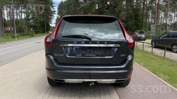 Grey Volvo XC60 2013 in Valmiera, with an engine capacity of 2.00 L and mileage of 243 thousand km for 9700 €, photo 1 on AUTOMOTO.COM.LV