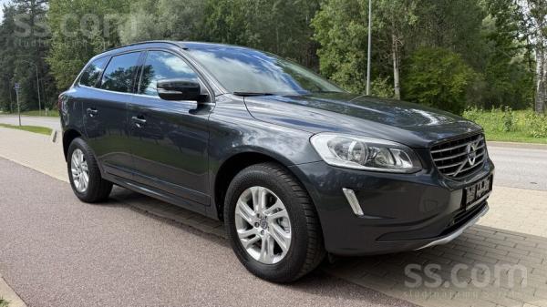 Grey Volvo XC60 2013 in Valmiera, with an engine capacity of 2.00 L and mileage of 243 thousand km for 9700 €, photo 4 on AUTOMOTO.COM.LV