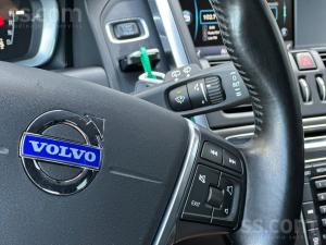 Pelēks Volvo XC60 2013 Rīga, ar dzinēja tilpumu 2.00 L un nobraukumu 324 tūkst. km par 9650 €, foto 14 vietnē AUTOMOTO.COM.LV