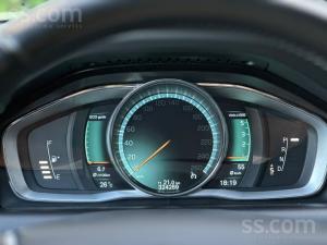 Pelēks Volvo XC60 2013 Rīga, ar dzinēja tilpumu 2.00 L un nobraukumu 324 tūkst. km par 9650 €, foto 17 vietnē AUTOMOTO.COM.LV