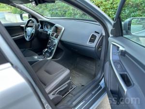 Pelēks Volvo XC60 2013 Rīga, ar dzinēja tilpumu 2.00 L un nobraukumu 324 tūkst. km par 9650 €, foto 22 vietnē AUTOMOTO.COM.LV