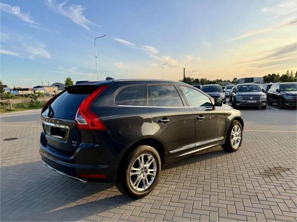 Pelēks Volvo XC60 2013 Tauragė, ar dzinēja tilpumu 2.40 L un nobraukumu 220 tūkst. km par 11700 €, foto 10 vietnē AUTOMOTO.COM.LV