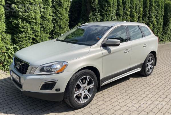 Pelēks Volvo XC60 2013 Jūrmala, ar dzinēja tilpumu 2.40 L un nobraukumu 197 tūkst. km par 10400 €, foto 2 vietnē AUTOMOTO.COM.LV