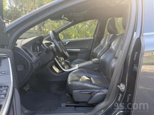 Grey Volvo XC60 2013 in Rezekne, with an engine capacity of 2.40 L and mileage of 258 thousand km for 12990 €, photo 8 on AUTOMOTO.COM.LV