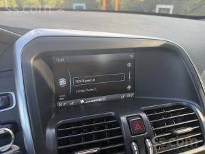 Grey Volvo XC60 2013 in Rezekne, with an engine capacity of 2.40 L and mileage of 258 thousand km for 12990 €, photo 13 on AUTOMOTO.COM.LV