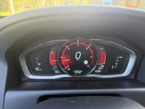 Серый Вольво ХС60 2013 в Резекне, объемом двигателя 2.40 л и пробегом 258 тыс. км за 12990 €, фото 19 на AUTOMOTO.COM.LV