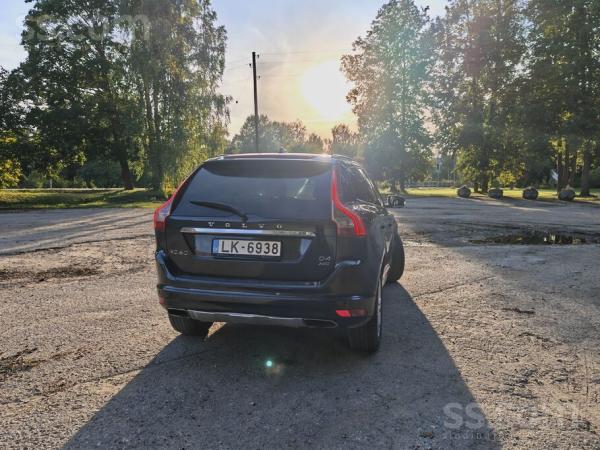 Volvo XC60 2013 in Jekabpils on AUTOMOTO.COM.LV Grey Volvo XC60 2013 in Jekabpils, with an engine capacity of 2.40 L and mileage of 290 thousand km for 9700 ā¬, photo 6 on AUTOMOTO.COM.LV