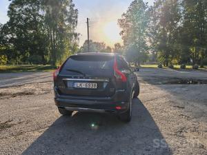 Серый Вольво ХС60 2013 в Екабпилс, объемом двигателя 2.40 л и пробегом 290 тыс. км за 9700 €, фото 6 на AUTOMOTO.COM.LV