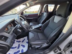 Pelēks Volvo XC60 2013 Viļņa, ar dzinēja tilpumu 2.40 L un nobraukumu 270 tūkst. km par 9970 €, foto 11 vietnē AUTOMOTO.COM.LV
