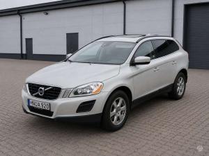 Pelēks Volvo XC60 2013 Viļņa, ar dzinēja tilpumu 1.97 L un nobraukumu 325 tūkst. km par 4750 €, foto 4 vietnē AUTOMOTO.COM.LV