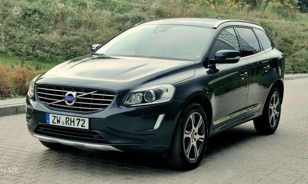 Grey Volvo XC60 2013 in Vilnius, with an engine capacity of 2.40 L and mileage of 149 thousand km for 14300 €, photo 11 on AUTOMOTO.COM.LV