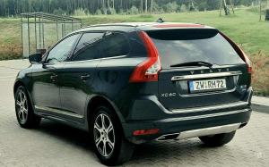 Grey Volvo XC60 2013 in Vilnius, with an engine capacity of 2.40 L and mileage of 149 thousand km for 14300 €, photo 14 on AUTOMOTO.COM.LV