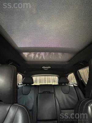 Grey Volvo XC60 2013 in Riga, with an engine capacity of 2.40 L and mileage of 198 thousand km for 12500 €, photo 16 on AUTOMOTO.COM.LV