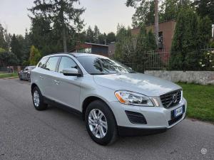 Grey Volvo XC60 2013 in Vilnius, with an engine capacity of 1.98 L and mileage of 155 thousand km for 7800 €, photo  on AUTOMOTO.COM.LV
