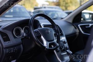 Pelēks Volvo XC60 2013 Rīga, ar dzinēja tilpumu 2.00 L un nobraukumu 228 tūkst. km par 10590 €, foto 17 vietnē AUTOMOTO.COM.LV