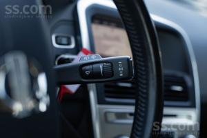 Pelēks Volvo XC60 2013 Rīga, ar dzinēja tilpumu 2.00 L un nobraukumu 228 tūkst. km par 10590 €, foto 21 vietnē AUTOMOTO.COM.LV