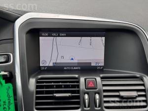 Grey Volvo XC60 2013 in Riga, with an engine capacity of 2.40 L and mileage of 346 thousand km for 6990 €, photo 16 on AUTOMOTO.COM.LV