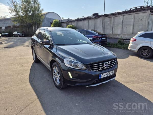 Volvo XC60 2013 in Riga on AUTOMOTO.COM.LV Grey Volvo XC60 2013 in Riga, with an engine capacity of 2.40 L and mileage of 335 thousand km for 9990 €, photo 3 on AUTOMOTO.COM.LV