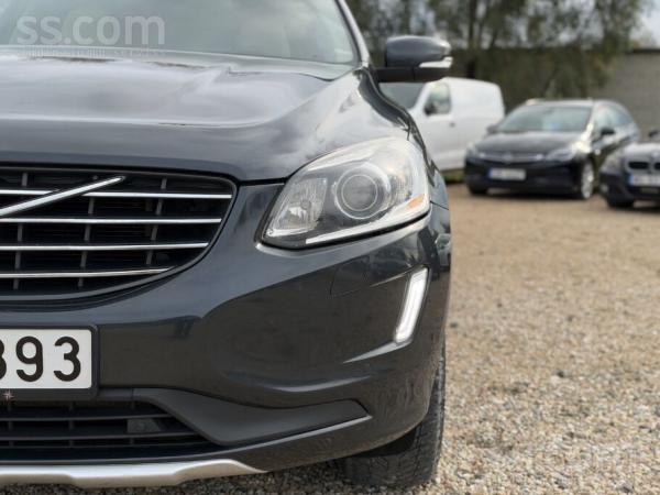 Pelēks Volvo XC60 2013 Valmiera, ar dzinēja tilpumu 2.40 L un nobraukumu 274 tūkst. km par 9499 €, foto 3 vietnē AUTOMOTO.COM.LV