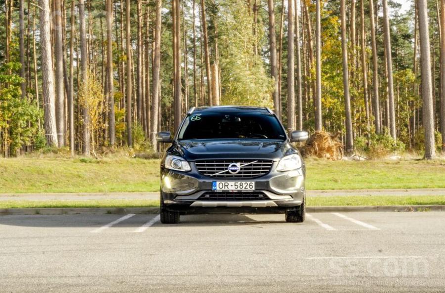 Pelēks Volvo XC60 2013 Rīga, ar dzinēja tilpumu 2.40 L un nobraukumu 335 tūkst. km par 9990 €, foto 4 vietnē AUTOMOTO.COM.LV