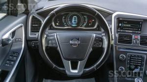 Pelēks Volvo XC60 2013 Rīga, ar dzinēja tilpumu 2.40 L un nobraukumu 335 tūkst. km par 9990 €, foto 15 vietnē AUTOMOTO.COM.LV