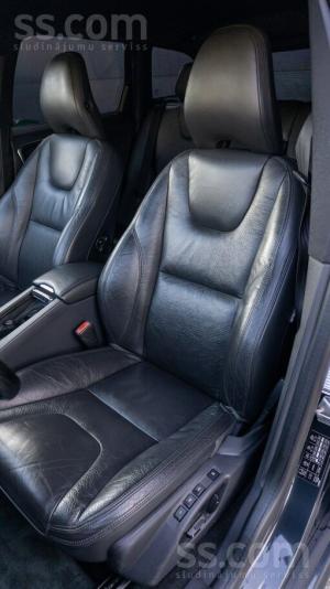 Pelēks Volvo XC60 2013 Rīga, ar dzinēja tilpumu 2.40 L un nobraukumu 335 tūkst. km par 9990 €, foto 26 vietnē AUTOMOTO.COM.LV
