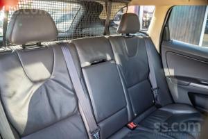 Grey Volvo XC60 2013 in Riga, with an engine capacity of 2.00 L and mileage of 229 thousand km for 9950 €, photo 19 on AUTOMOTO.COM.LV